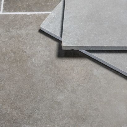 Antique Extra-Large Flagstone Tiles | StoneSuperstore