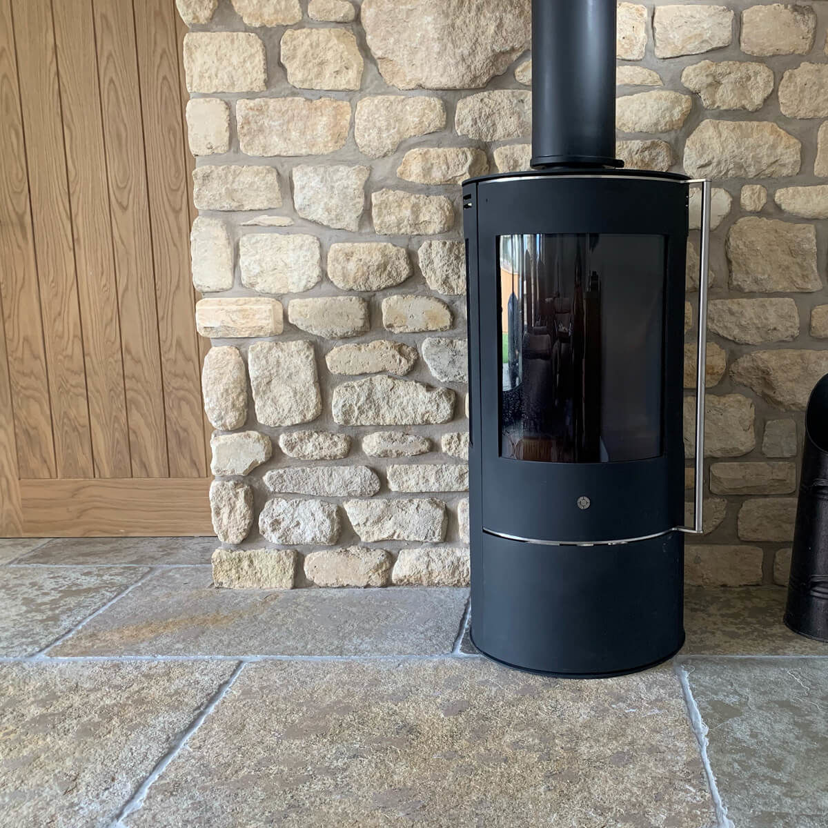 Somerset Limestone Tiles Tumbled & Brushed | StoneSuperstore