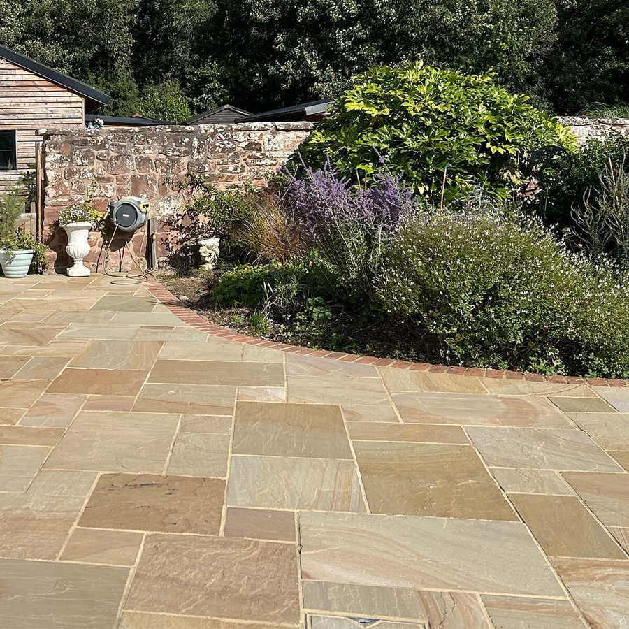 Classic Raj Imperial Sandstone Paving Pack | StoneSuperstore