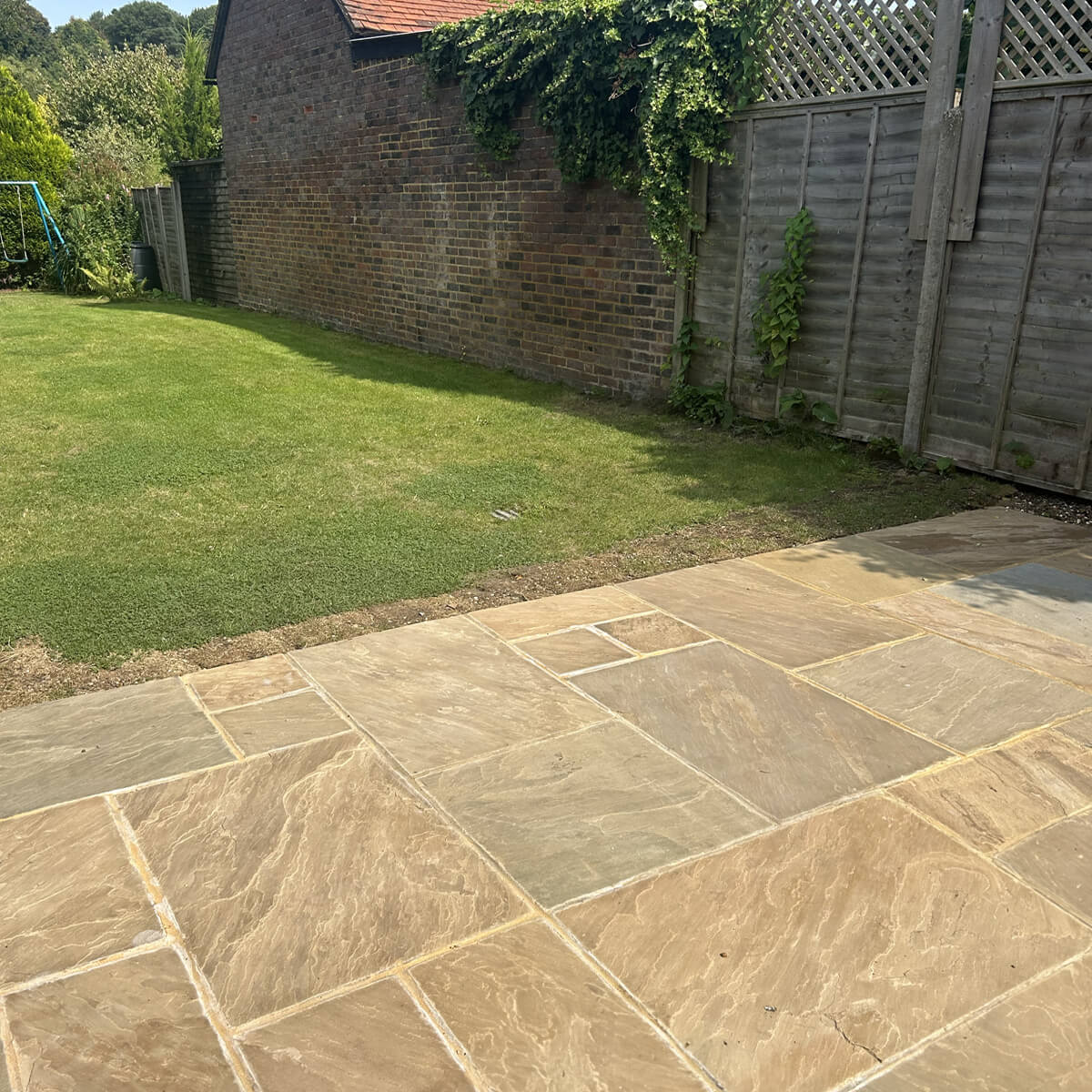 Sunset Buff Sandstone Outdoor Paving Pack | StoneSuperstore