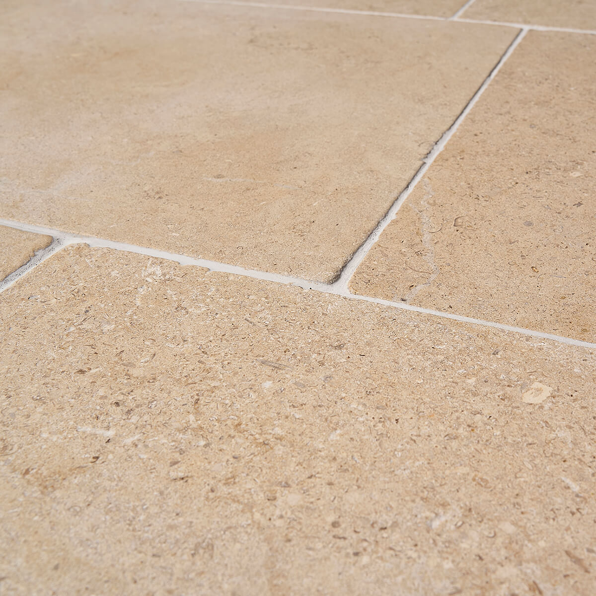 Cotswold Aged Limestone Tiles | StoneSuperstore