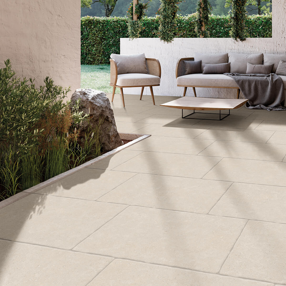 Yorke White 90x60cm Porcelain Paving | StoneSuperstore