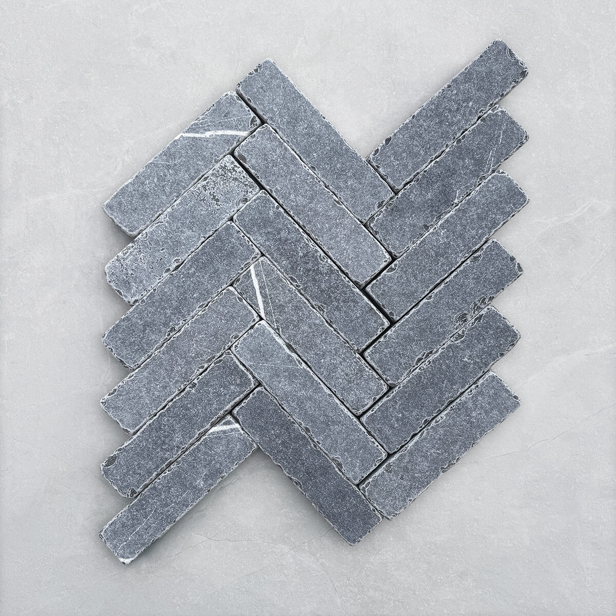 Ludlow Heritage Limestone Cobbles - Honed & Tumbled 20 x 5cm ...