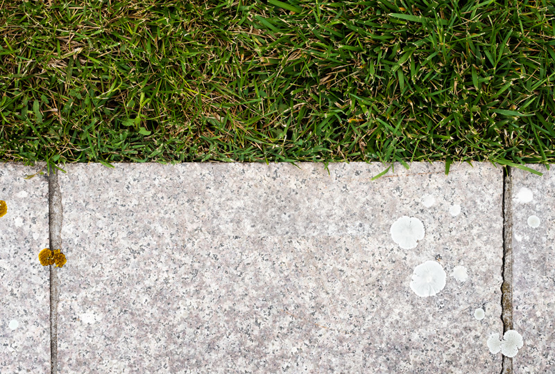How to Remove White Spots from Paving Slabs | StoneSuperstore ...