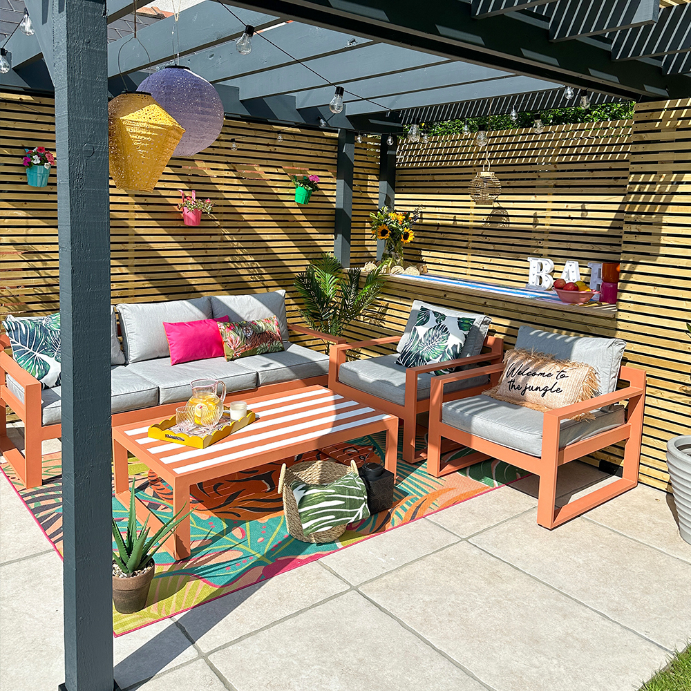 Patio Ideas for Small Gardens | Stone Store