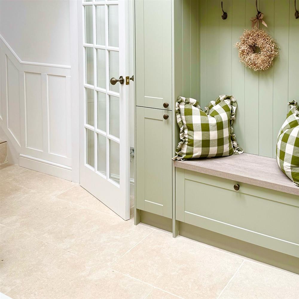 Cloakroom Tile Ideas for Your Home | Stone Store