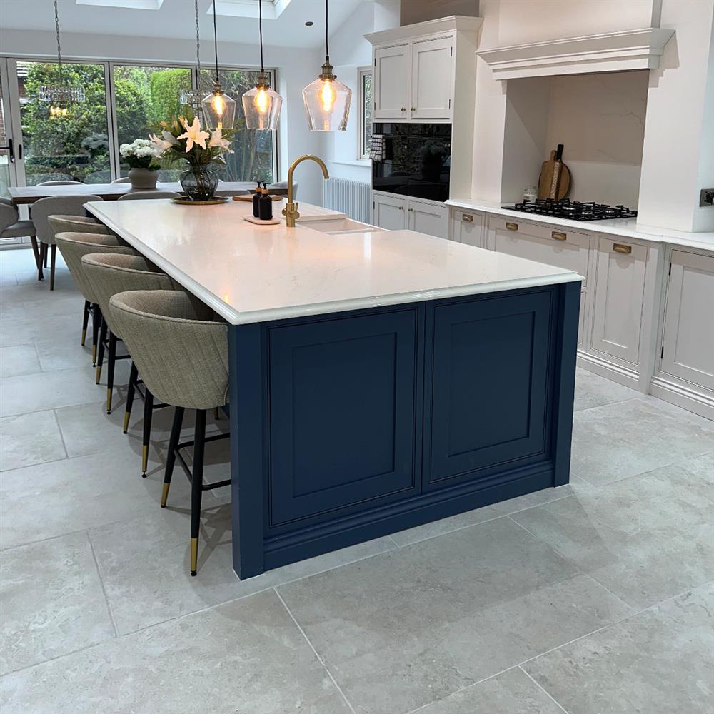 Our Favourite Grey Kitchen Tile Ideas | StoneSuperstore