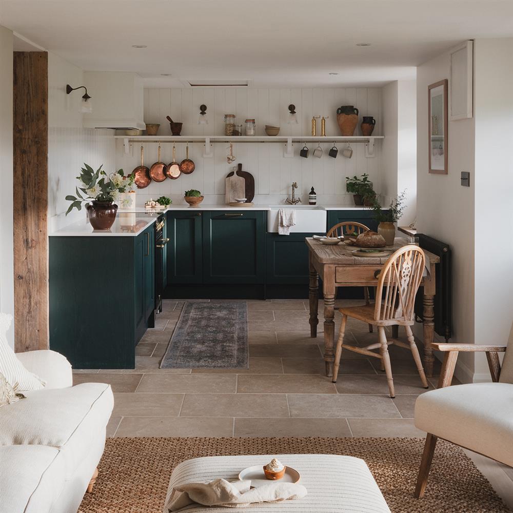 Natural Stone Kitchen Tiles | Stone Floor Kitchen Ideas | StoneSuperstore